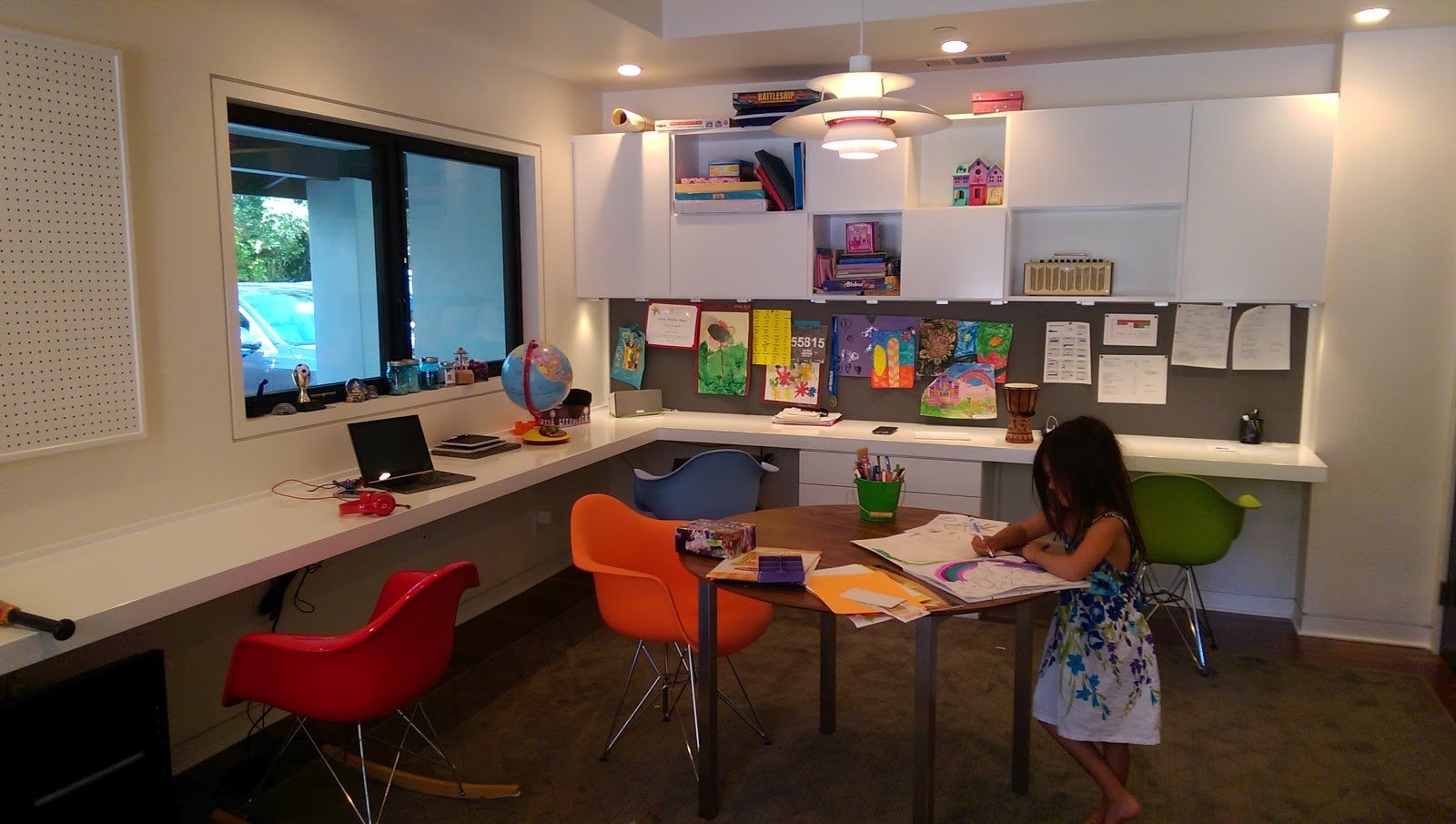 A Custom-Designed Family Home Office Lets Orinda Kids and Parents Work ...