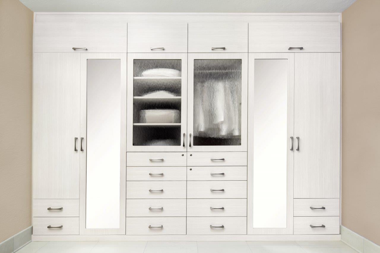 External Wardrobes Help New San Francisco Condo Owners Maximize Their Space
